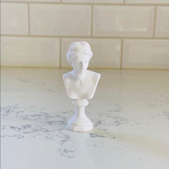 Accents | Greek Resin Mini Goddess Decorative Sculpture | Poshmark